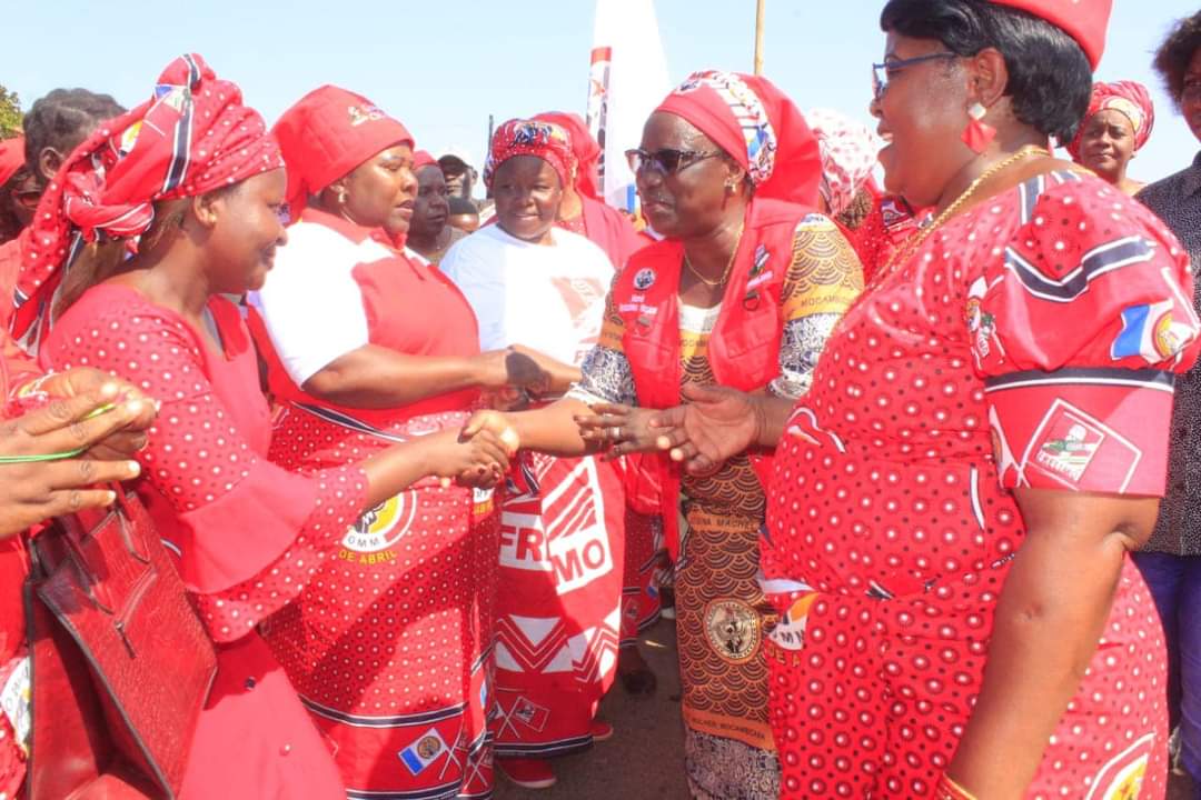 PONTE DO RIO LIGONHA, DISTRITO DE MURRUPULA, MARCA O PONTO DE ENTRADA ...
