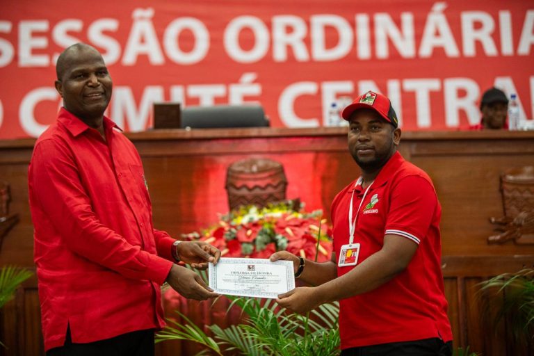 Símbolos do Partido – FRELIMO