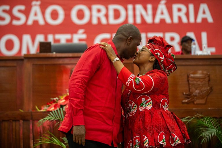 Símbolos do Partido – FRELIMO