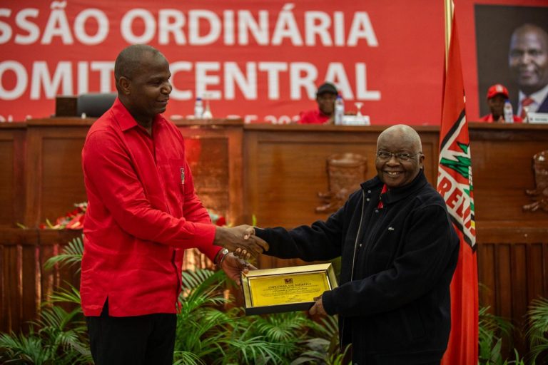 Símbolos do Partido – FRELIMO